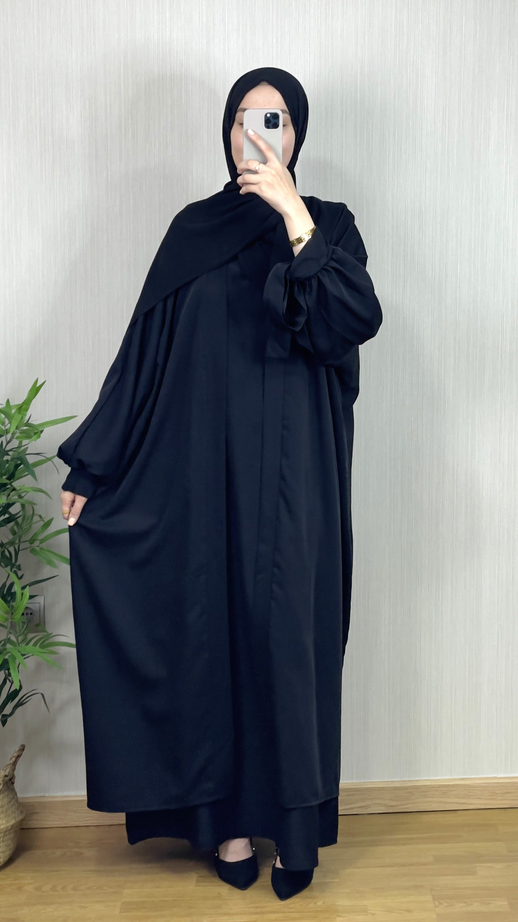 ABAYA YASMIN CREPE DOS PIEZAS (NEGRO) – AYNA DESIGN