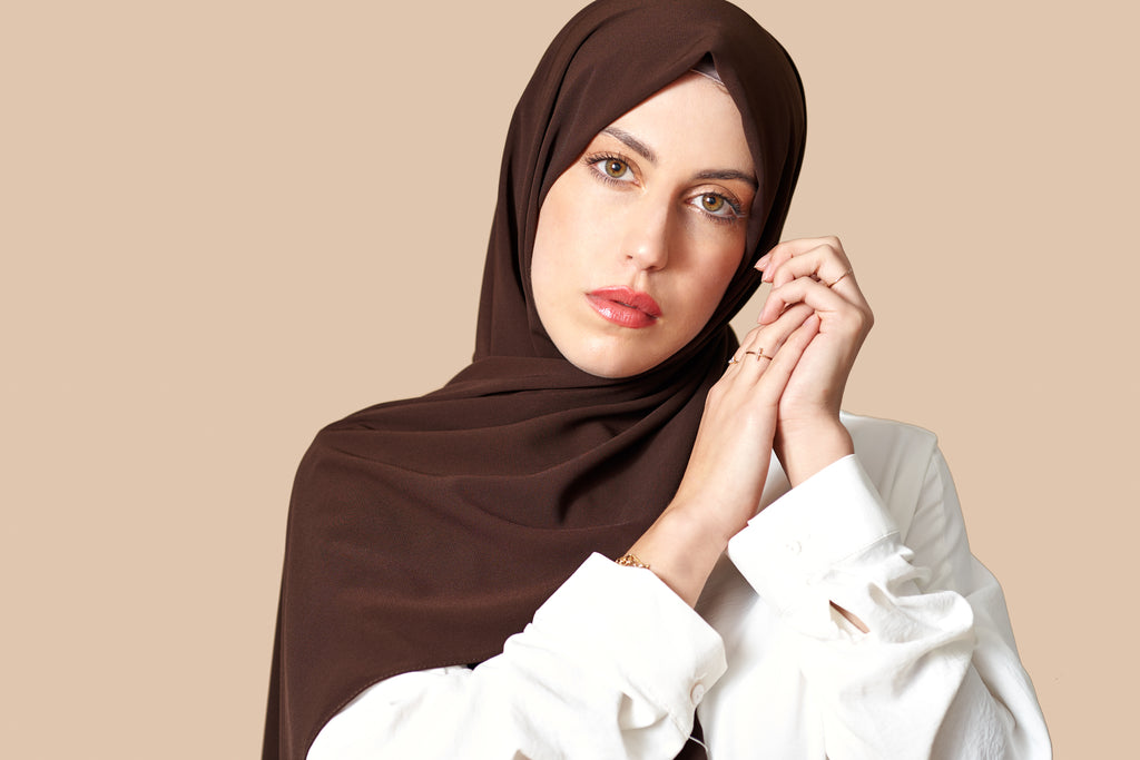 Hijab Georgette Chocolate | Ayna Design – AYNA DESIGN