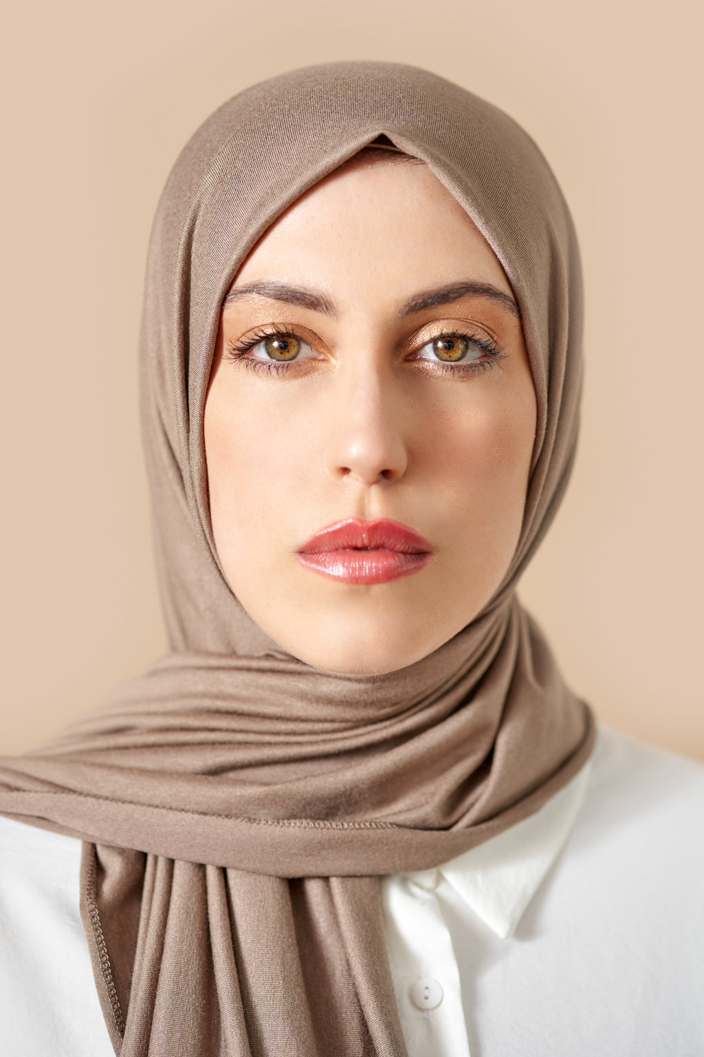 Luxury Jersey Hijab - Taupe – AYNA DESIGN